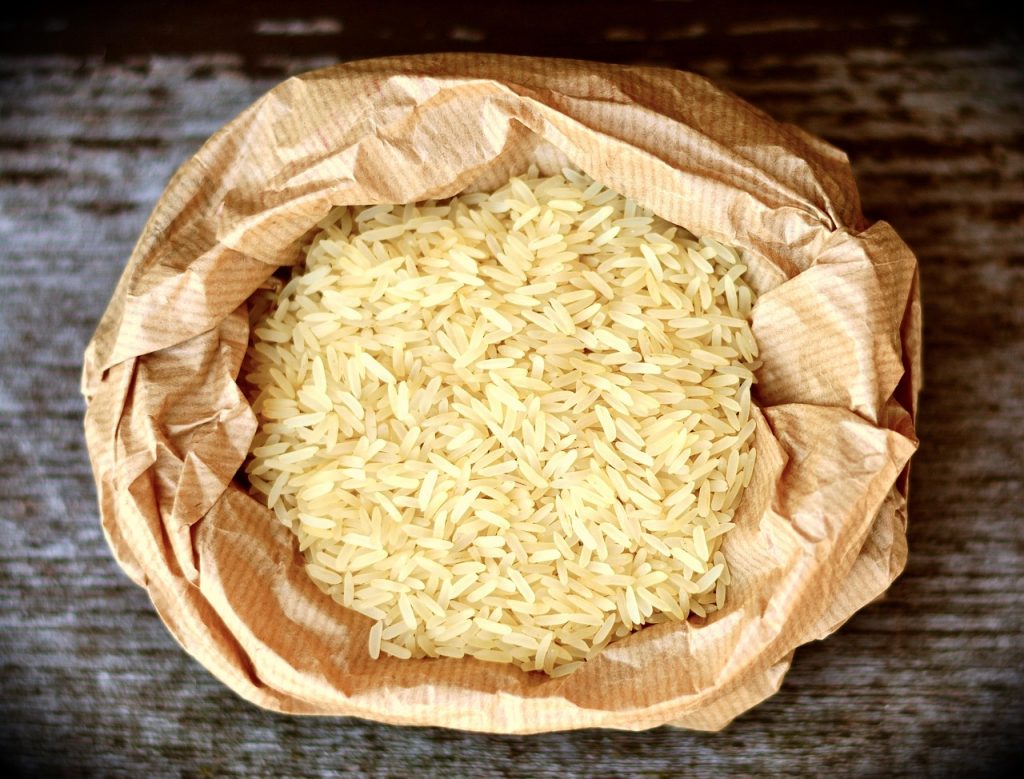 How to Wash Rice the Right Way and Improve Texture and Flavor - Healthy ...